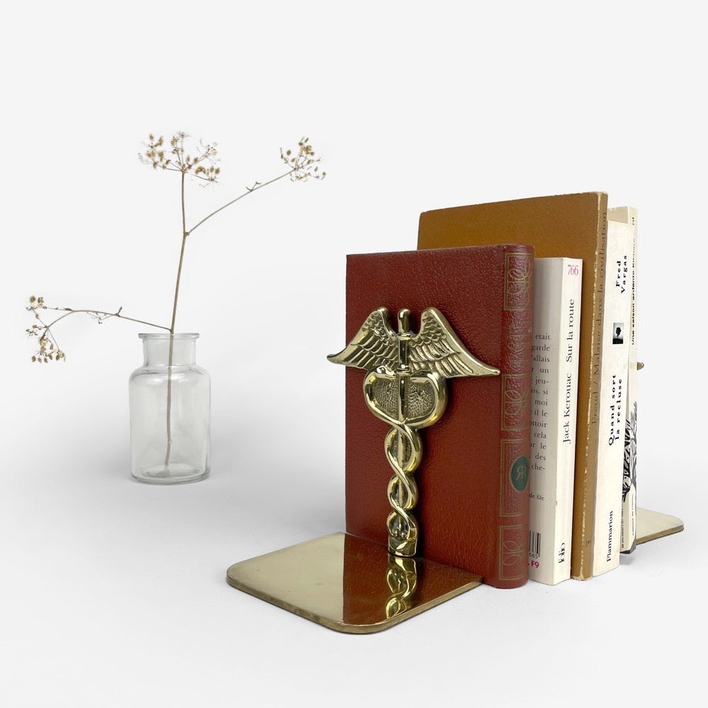 Caducées d'Hermès serre-livres en laiton – Zelda et Charlie
